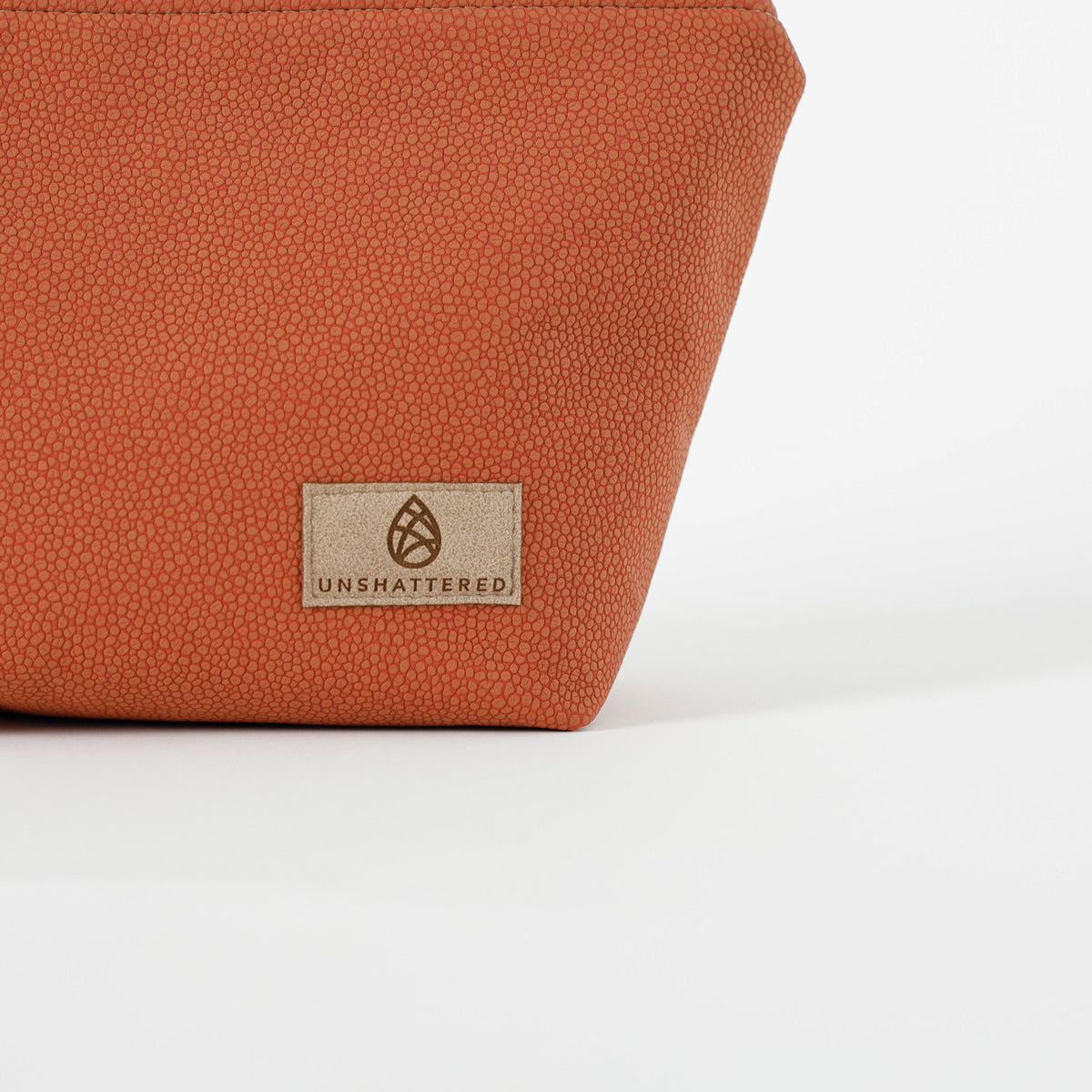 Tiffany Makeup Kit – Unshattered